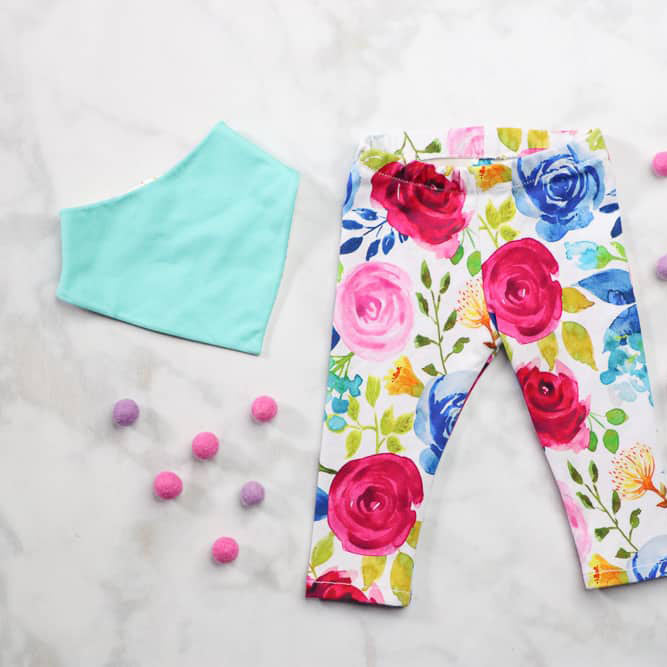 Baby Bandana Bib PDF Pattern – Sweet Red Poppy